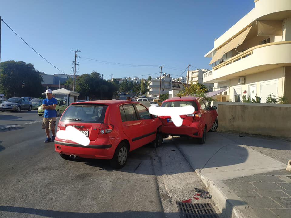Νέο τροχαίο ατύχημα επί της οδού Τσαλδάρη σήμερα το πρωί | Νέα ...
