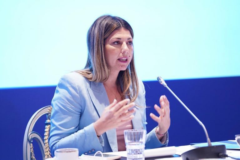 sky: ΕΙΔΗΣΕΙΣ ΑΠΟ ΤΗ ΡΟΔΟ ΚΑΙ ΤΑ ΝΗΣΙΑ