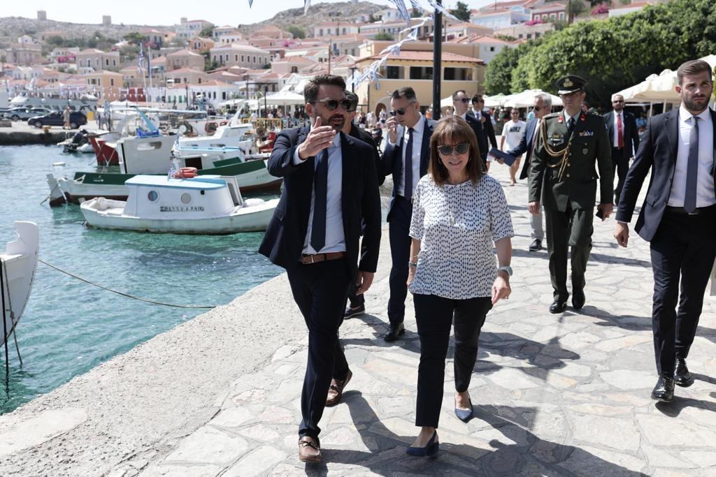 Φραγκάκης : Ο Δήμος Χάλκης, τίμησε την πρώτη Ελληνίδα που κοσμεί το ...