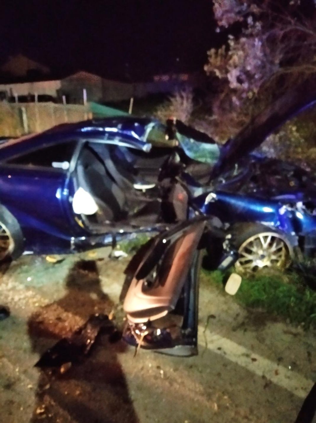 Σοβαρό ατύχημα στην επαρχιακή οδό Αεροδρομίου Κρεμαστής | Νέα | Εκτακτη ...