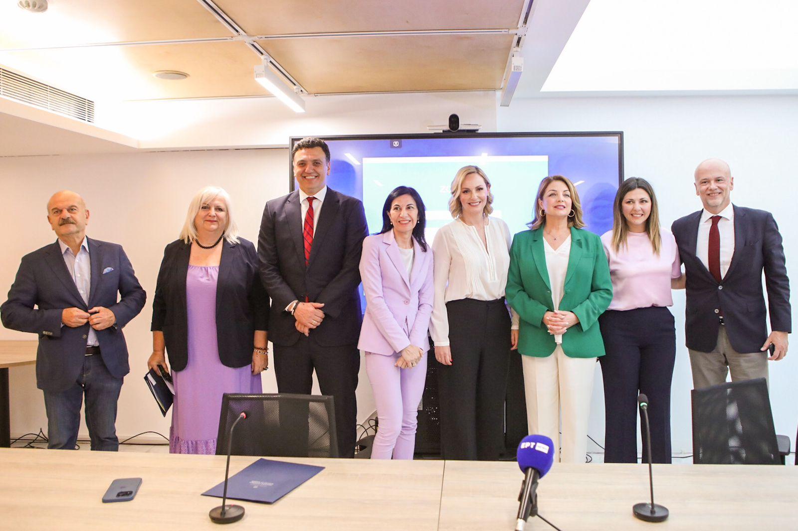 Ανέλαβε τα καθήκοντα της η υπηρεσιακή υπουργός Τουρισμού Ιωάννα Δρέττα ...