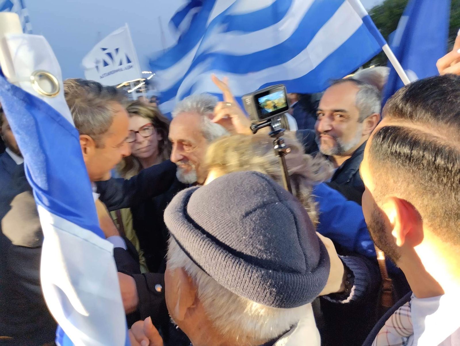 Ο Κυριάκος Μητσοτάκης σε μια καλή συγκέντρωση στη Ρόδο! – Νέα | Εκτακτη ...